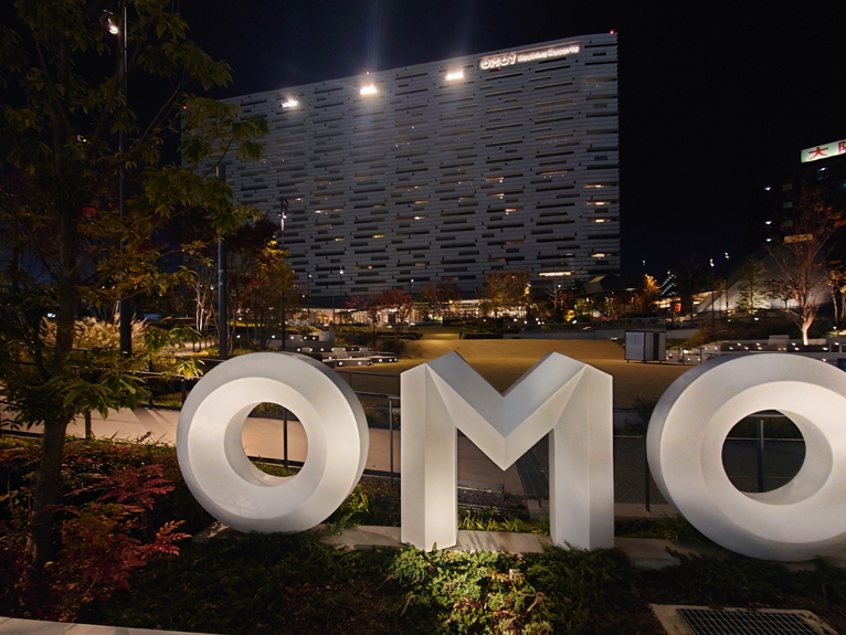 大阪「OMO7大阪」西成の街にできたエンタメホテルをレポート - トーキョー建築トリップ